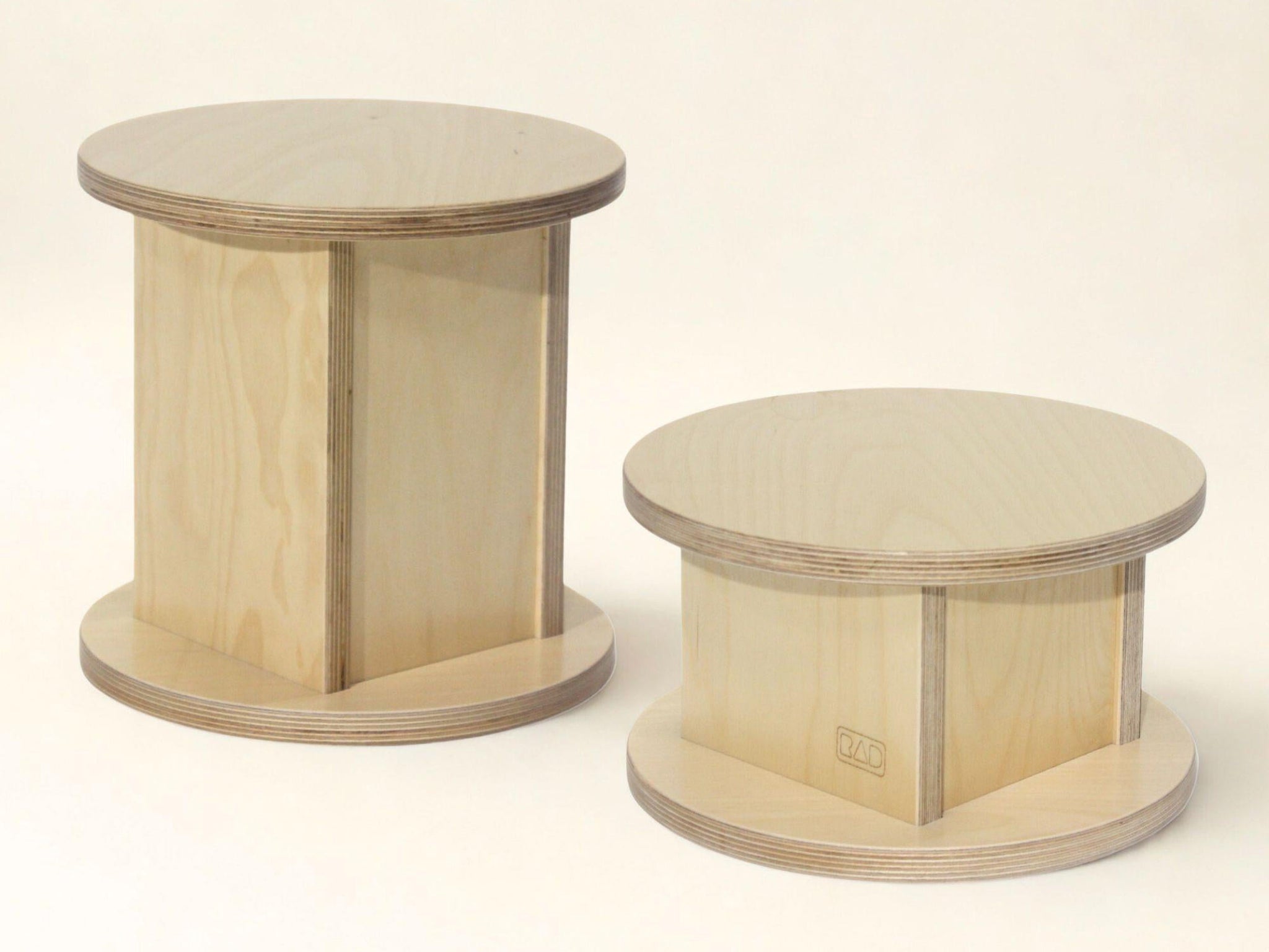 Magda Stool